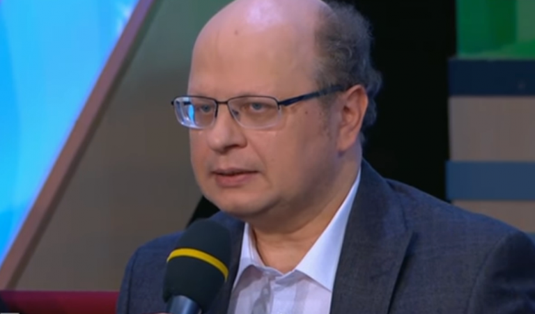 Политолог Евгений Кудряц: Баку старается оставаться «над схваткой» - Minval Politika